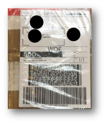 Hoe moet ik het verzendlabel op de doos bevestigen?